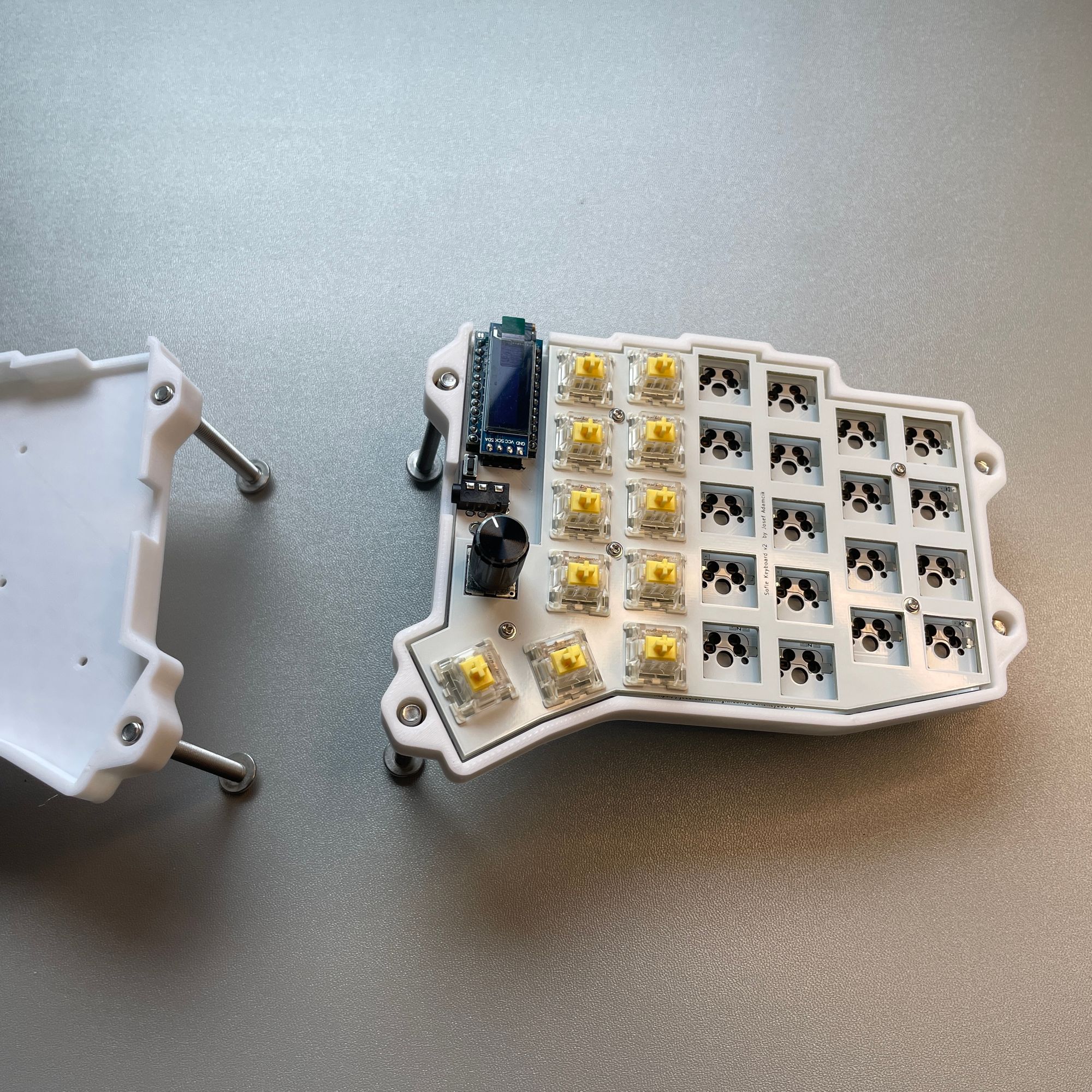 Sofle v2.0 Pre-Soldered with Tented Case