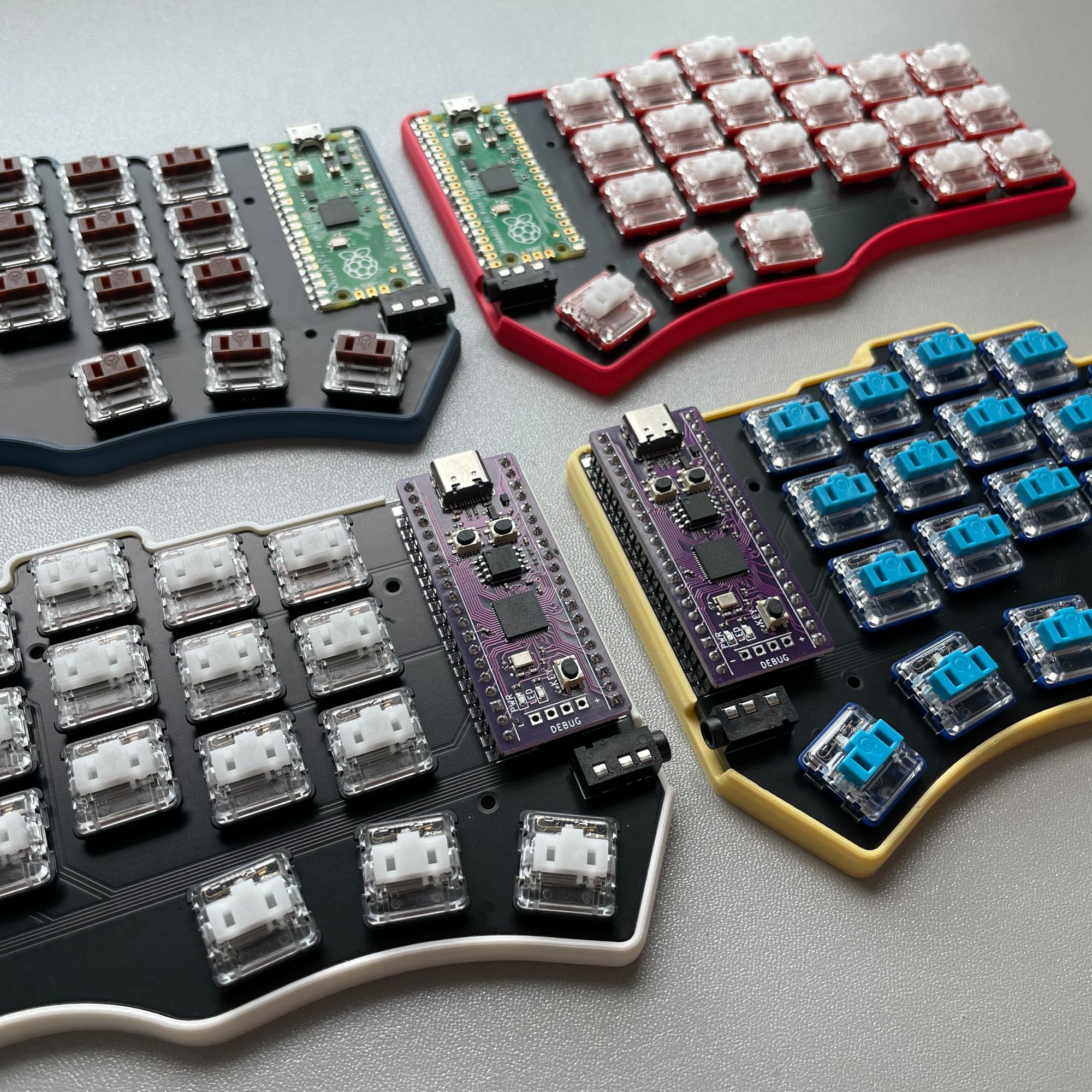 Piantor - beekeeb - Custom Keyboard Builds Showcase