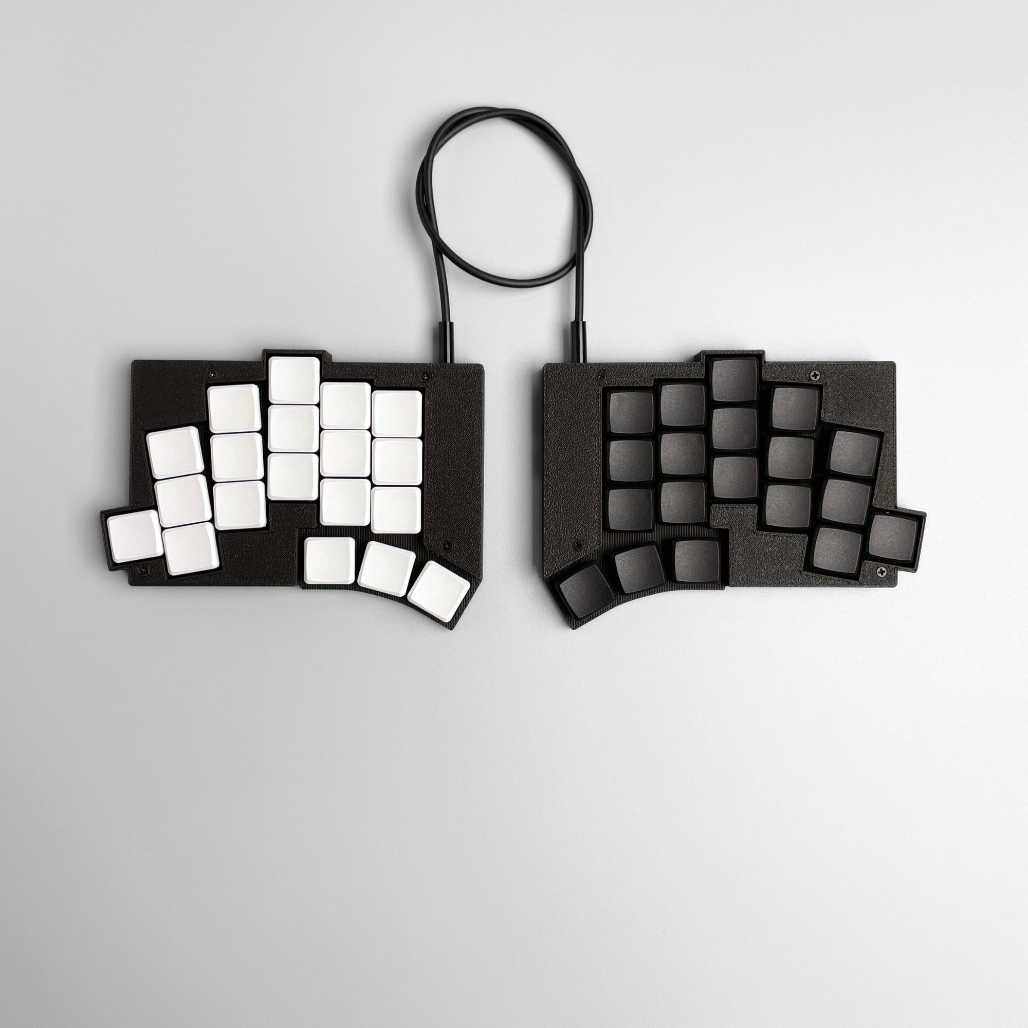 TOTEM - beekeeb - Custom Keyboard Builds Showcase