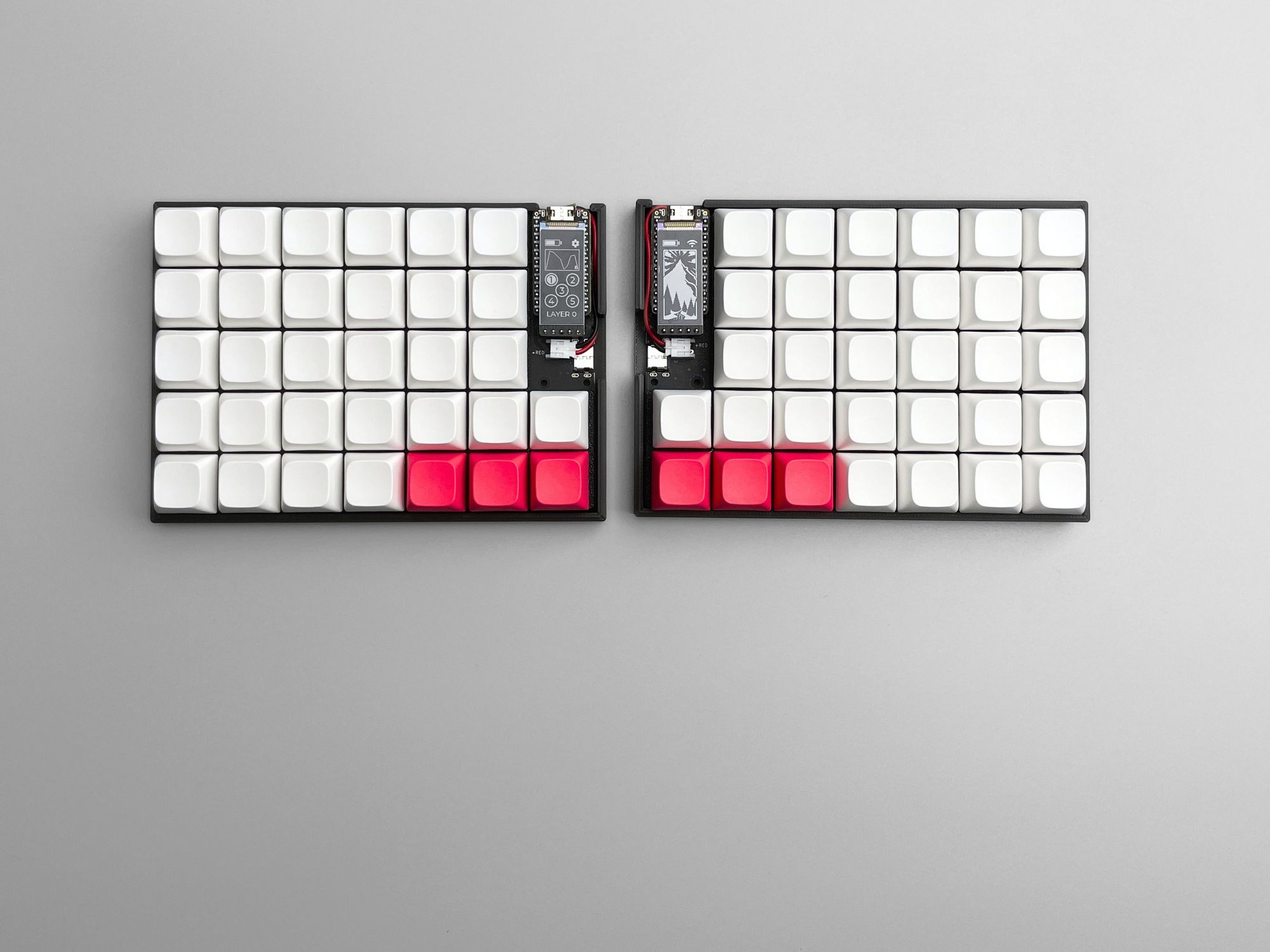 Wireless / Wired RP2040 FelixKeeb Split Keyboard