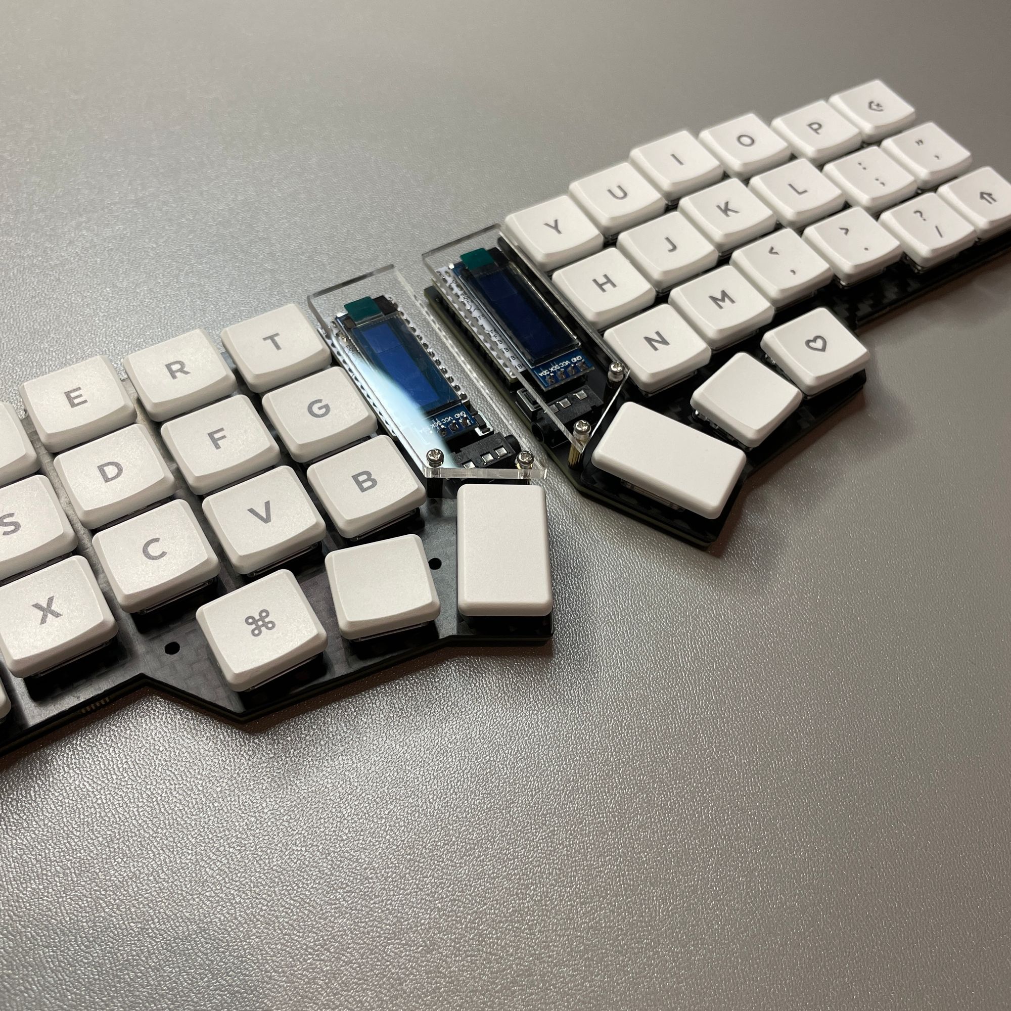 Corne - beekeeb - Custom Keyboard Builds Showcase