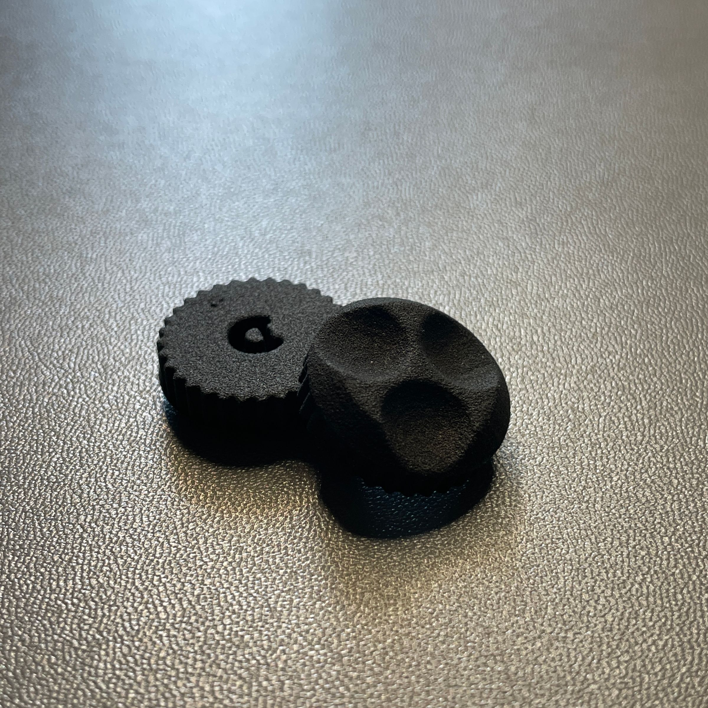 Trying different rotary encoders and knobs on split keyboards