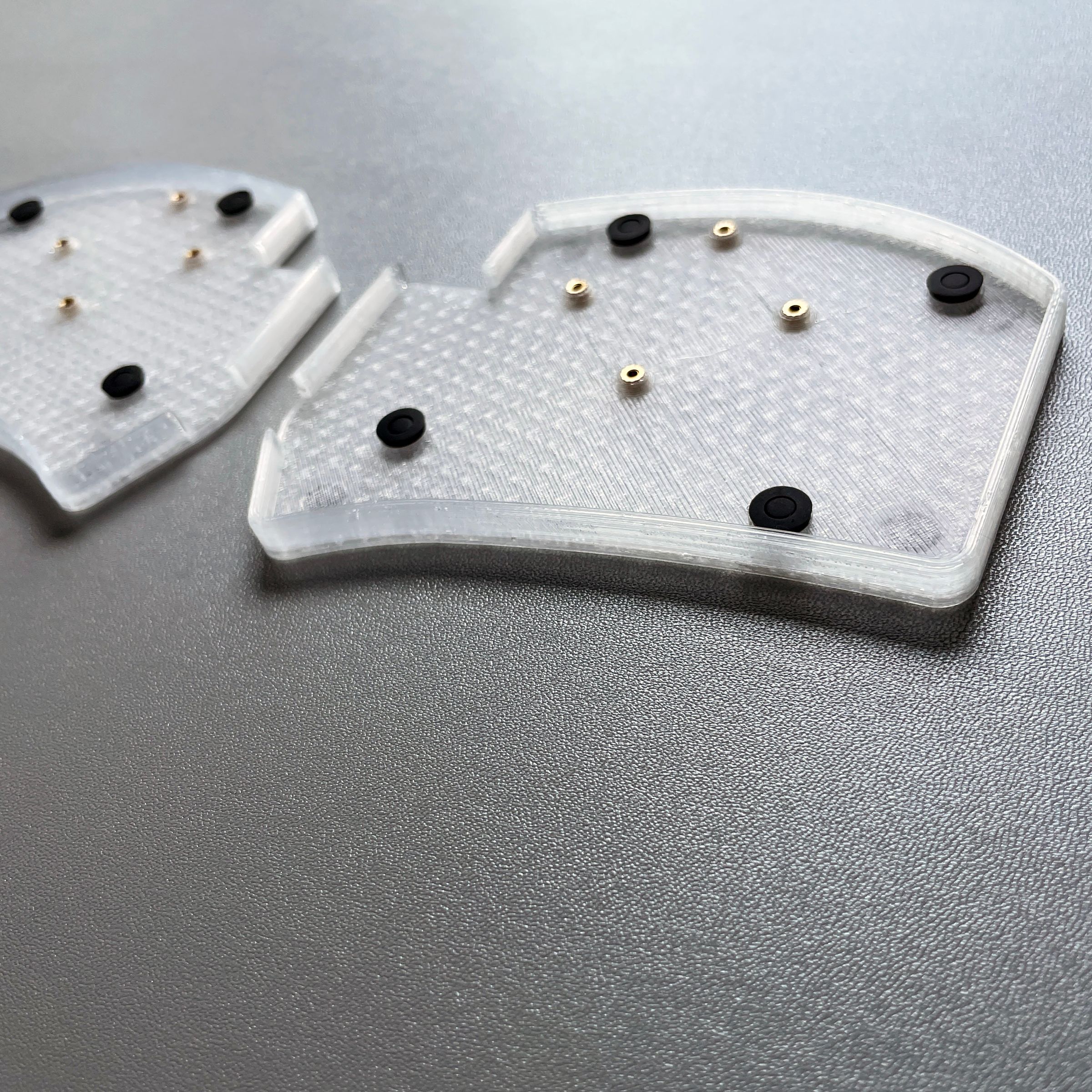 Ferris Sweep v2.2 Custom Build With MBK Legend ‡ 40s Keycaps