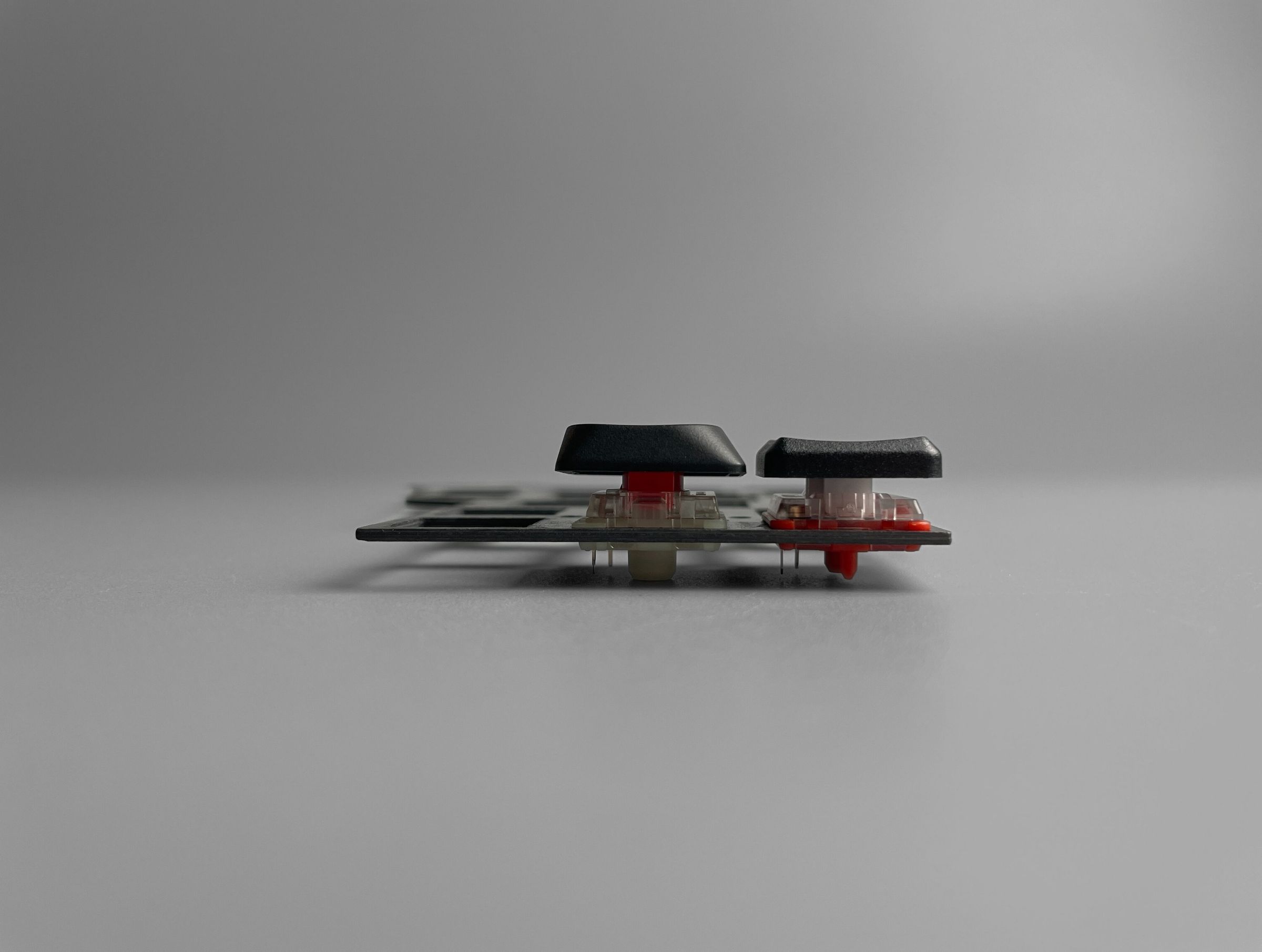 The Keycaps of Gateron Low Profile Key Switches and Kailh Choc v1 Key ...